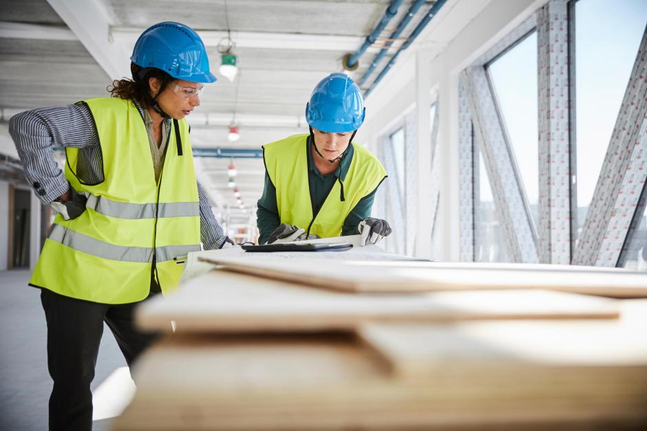 Promoting gender diversity in the construction sector | Saint-Gobain